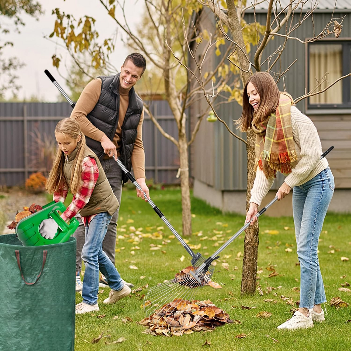 MultiRake™ | Retractable leaf rake – Zoraro