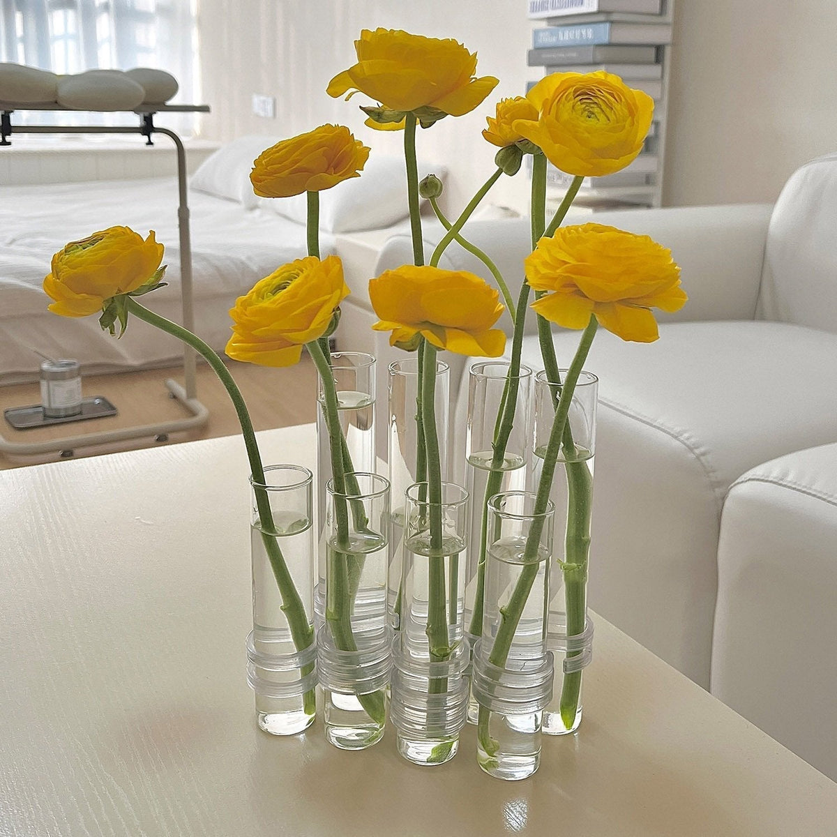 Elegant Hinged Ceramic Flower Vase for Home Decor – Zoraro